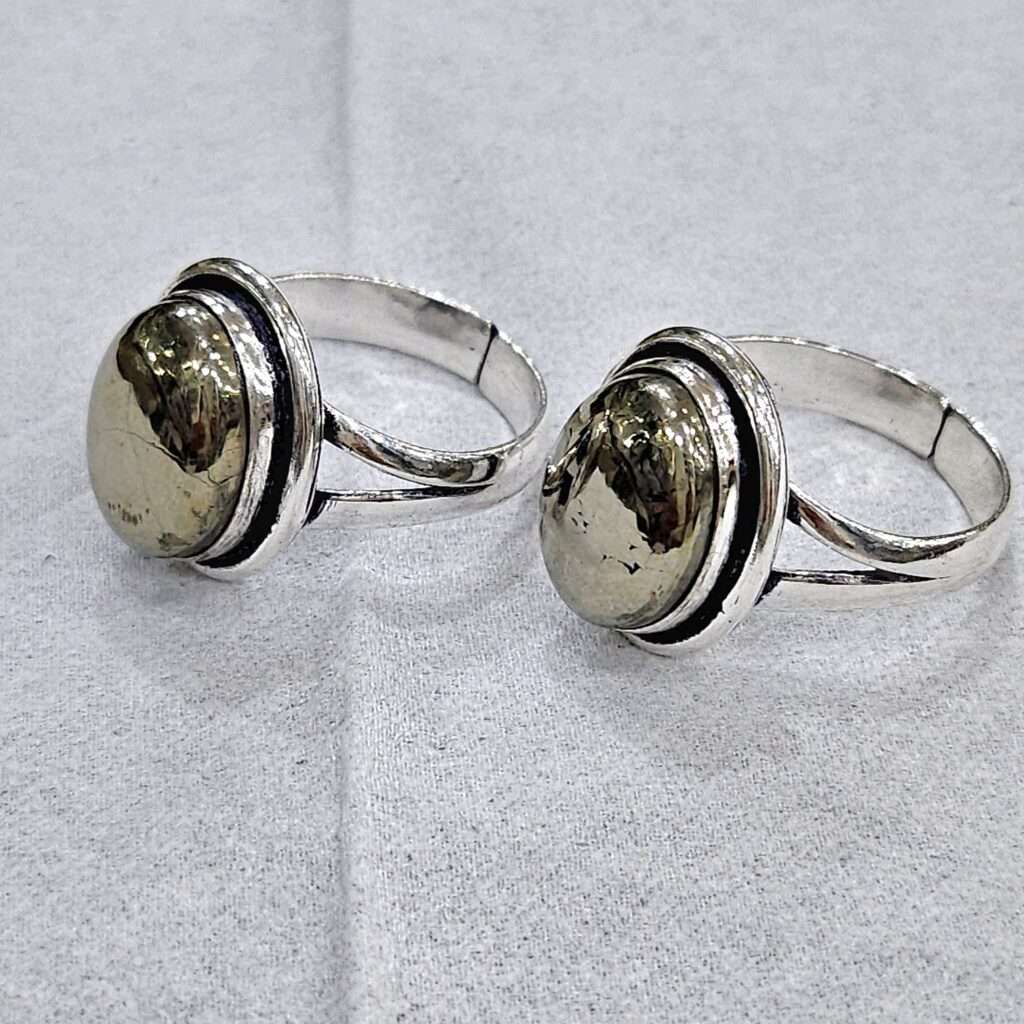 Abundance & wealth Pyrite rings - Polished - 1pc - Moksa